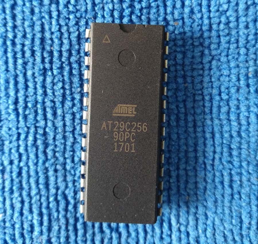 IC AT29C256 DIP-28 ATMEL COM23 - Faranux Electronics